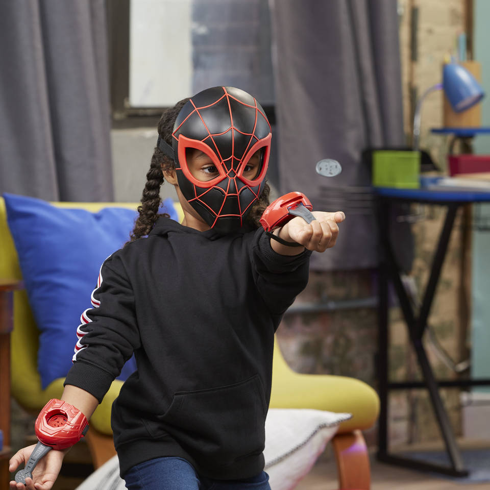 Spider-Man Across the Spider-Verse Web Action Gear