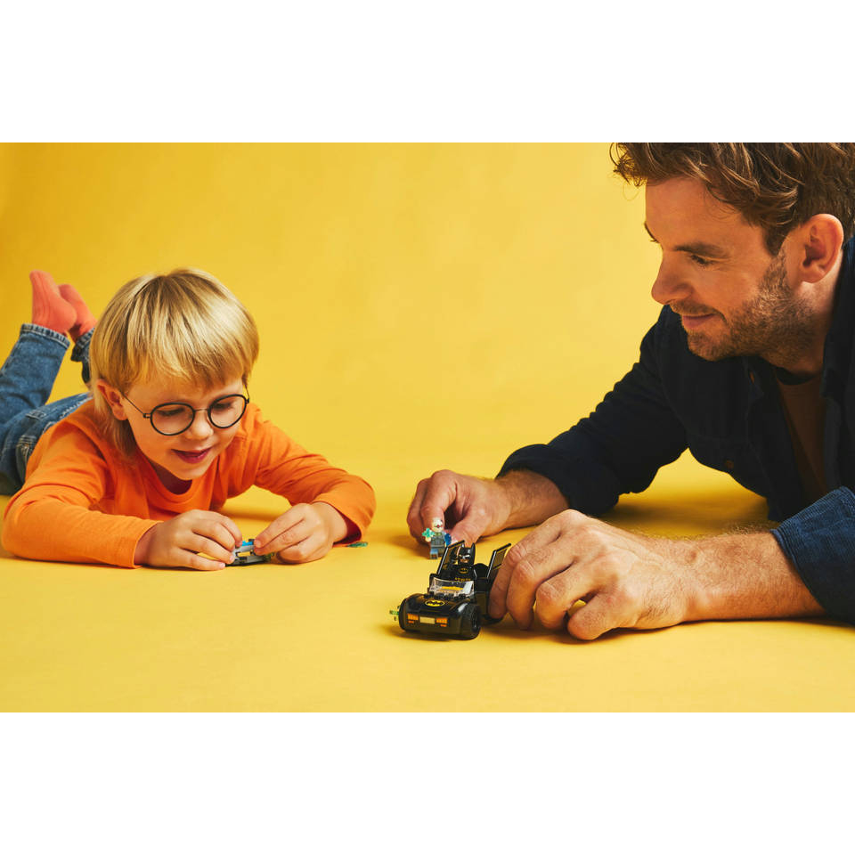 LEGO DC Batman en Batmobile vs. Mr. Freeze 76301