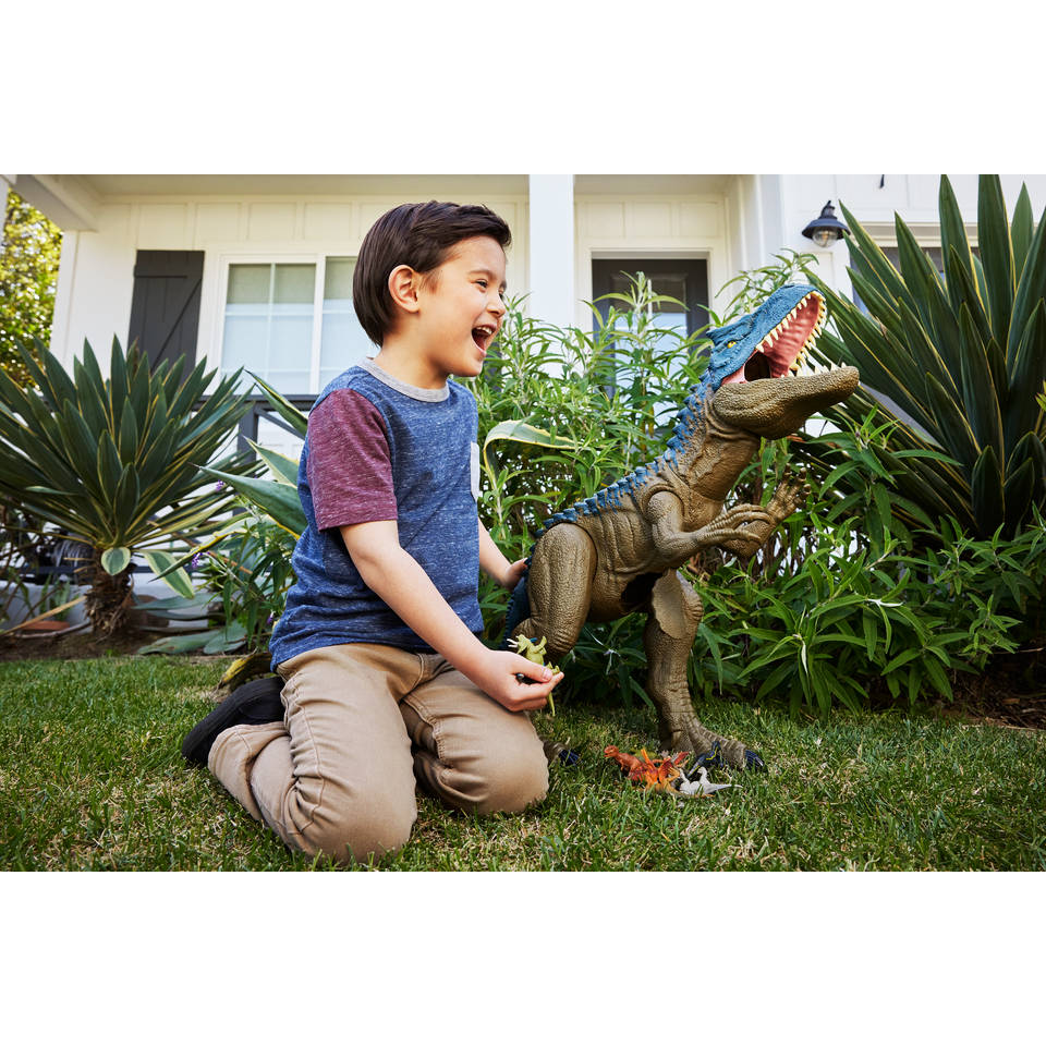 Jurassic World Super Colossal Allosaurus